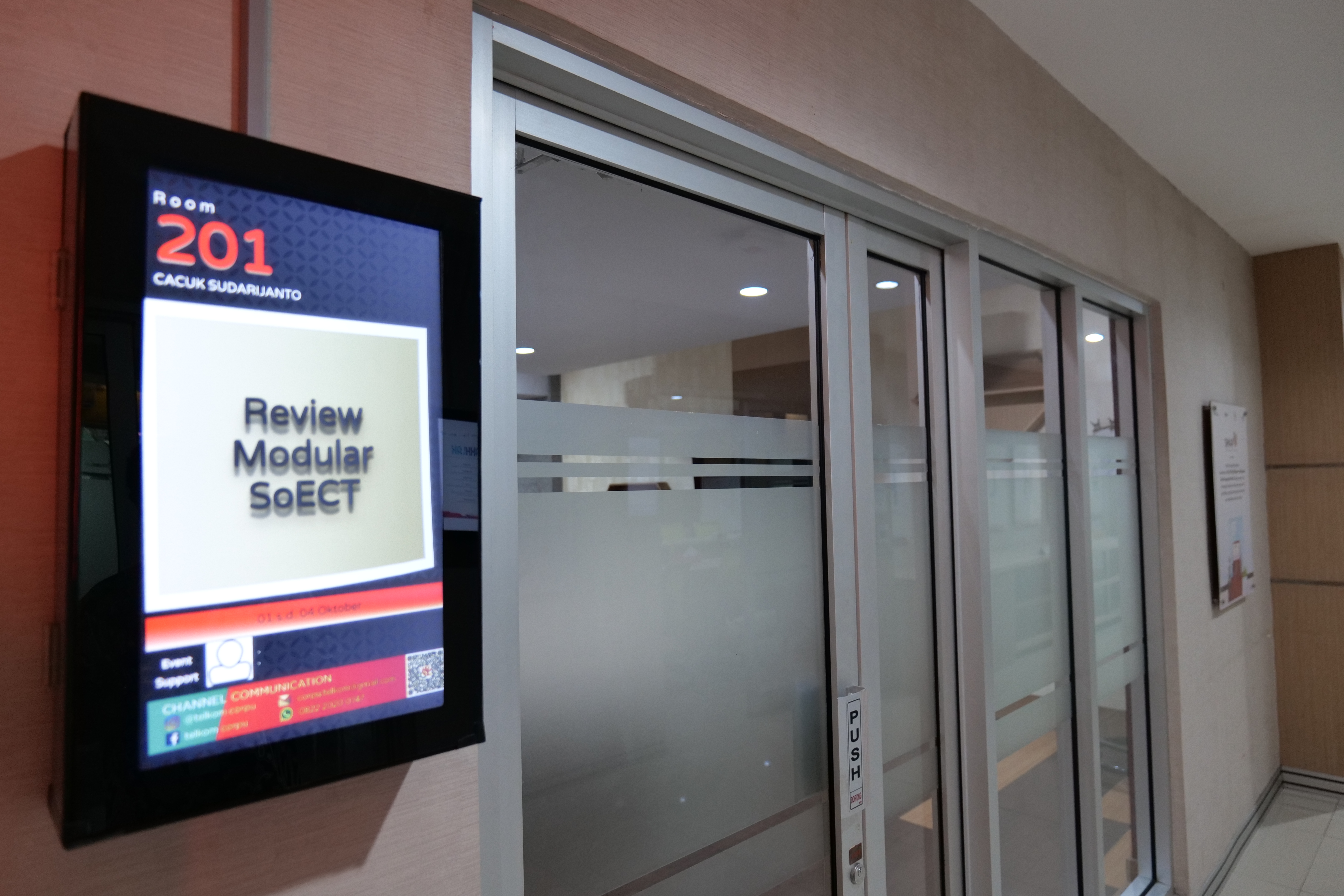 Room 201 | CLASSROOM